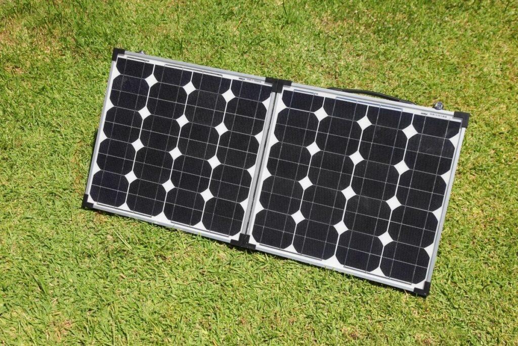 All You Need to Know About 4 Types of Solar Panels - Energy Theory