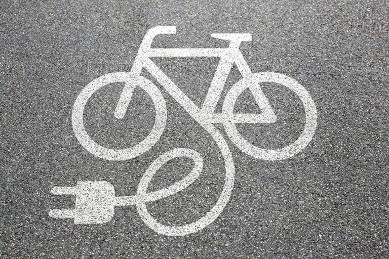 How to Reduce Electric Bike Fire Risk? - Energy Theory