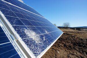 24 Most Common Solar Panel Problems With Solutions - Energy Theory
